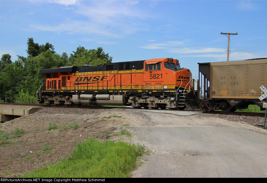 BNSF 5821 - DPU